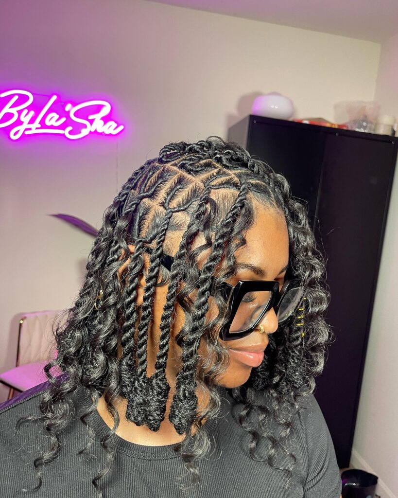 26 Short Invisible Locs Hairstyles: Chic and Trendy Ideas for a Fresh ...