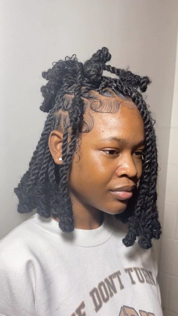26 Short Invisible Locs Hairstyles: Chic and Trendy Ideas for a Fresh ...